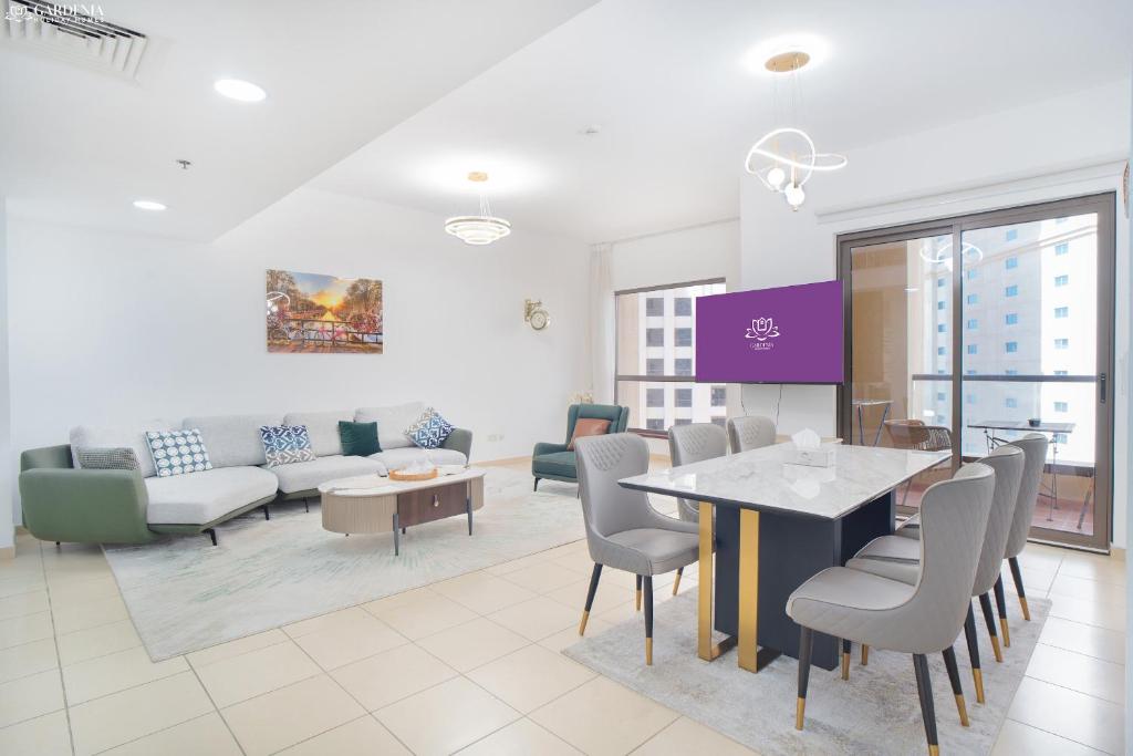 JBR The walk - Shams 2, Spacious accommodate 7 Adults with 5m walk to ...