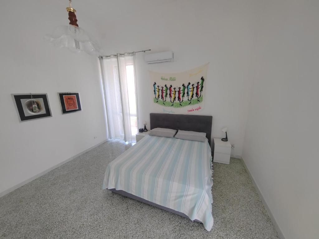 La strada alberata, Monopoli (updated prices 2026)
