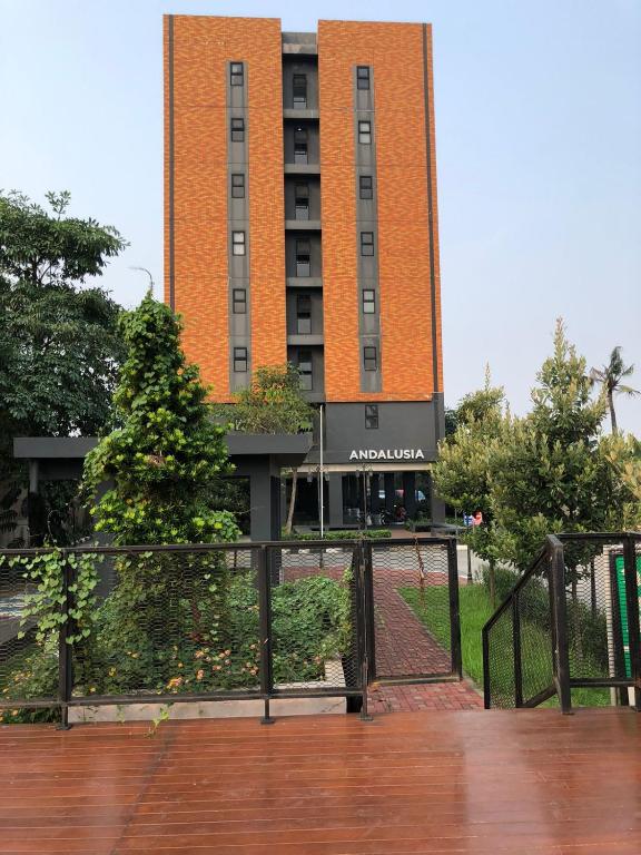 Kirana Apartel Urbantown Karawang（カラワン）：（最新料金：2024年）