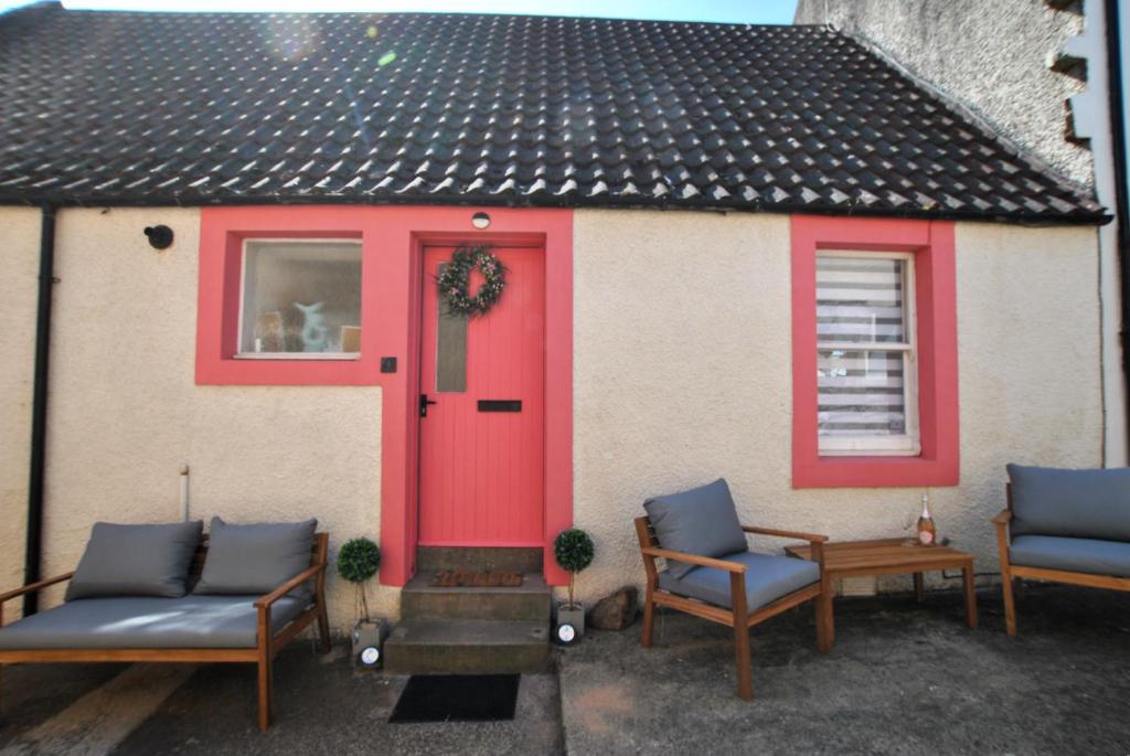 Dookers Nook- Quirky coastal cottage Pittenweem, Pittenweem (updated ...