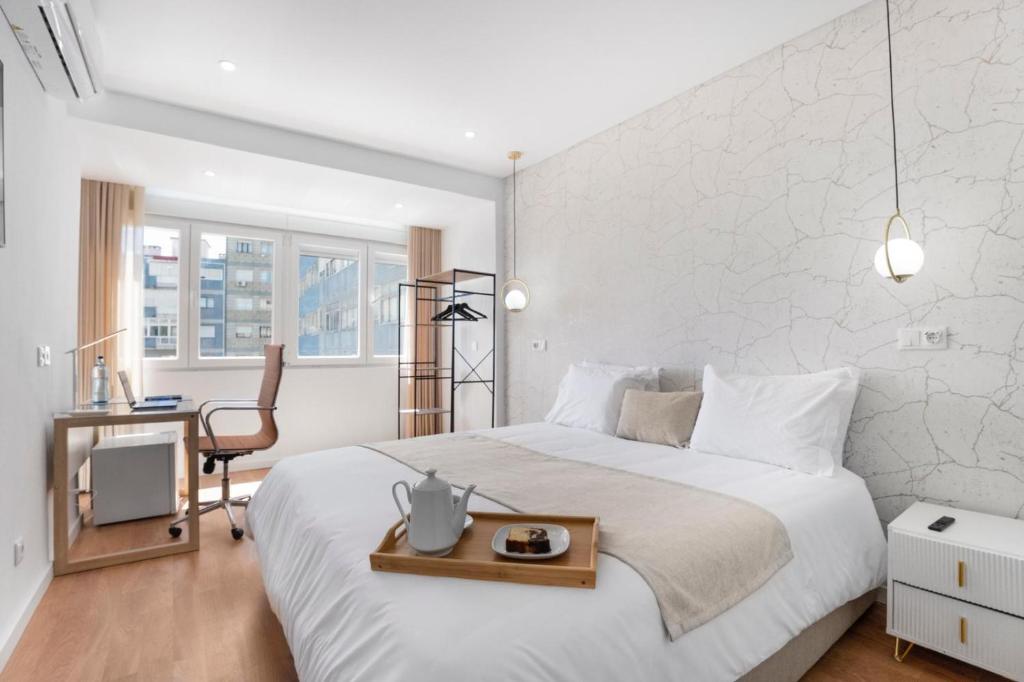 Modern Apartment by CM Properties, Amadora (updated prices 2025)