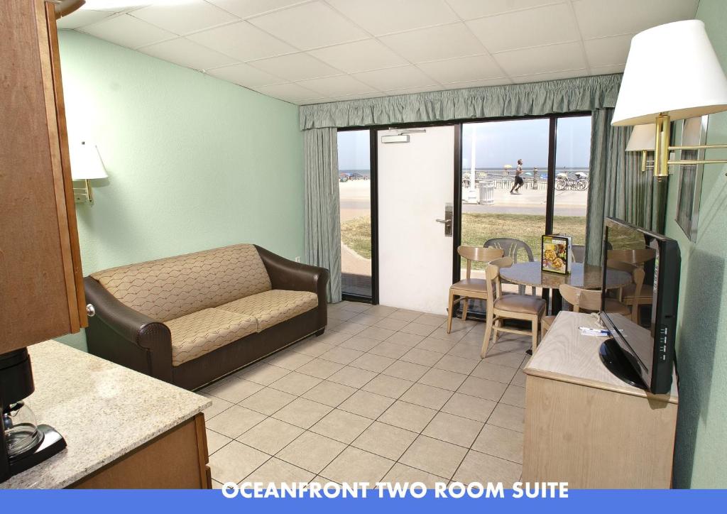The Schooner Inn, Virginia Beach (updated prices 2025)