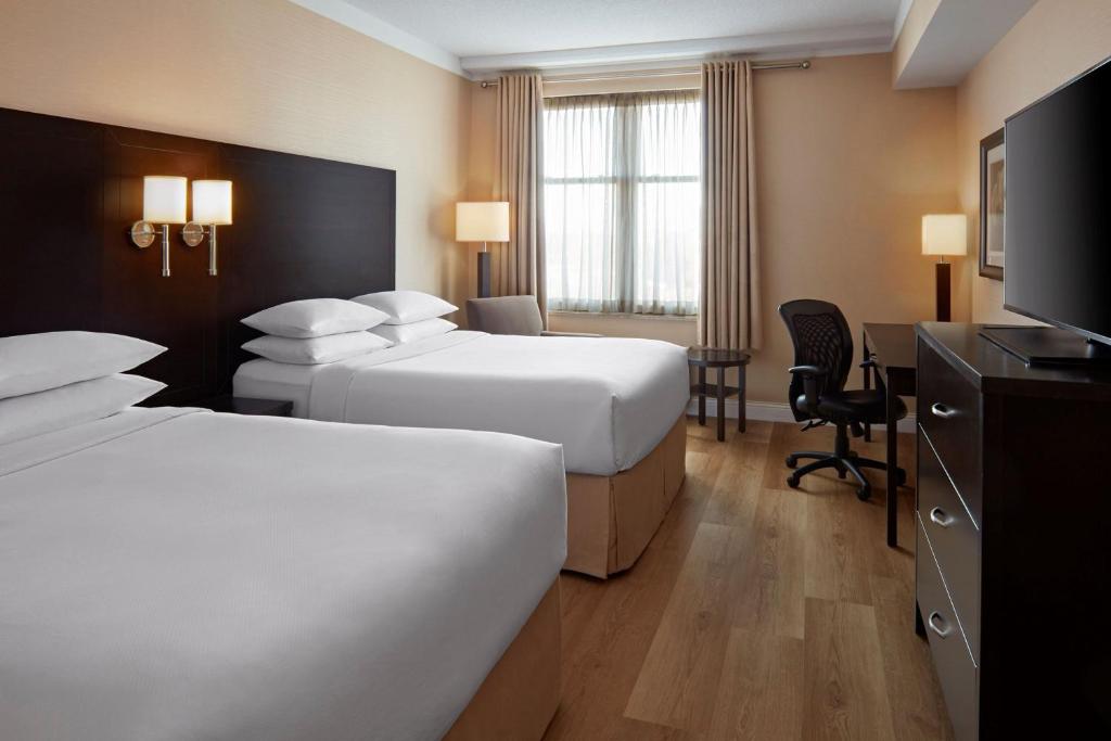 Delta Hotels by Marriott Guelph Conference Centre, Guelph (updated ...