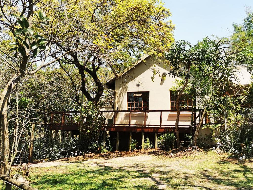 Hardy-da Forest Cottage, White River (updated prices 2026)