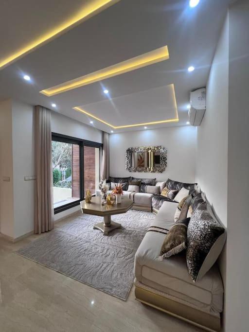 Villa Élégante dans Résidence Sécurésée à Agadir, Agadir (updated prices 2024)