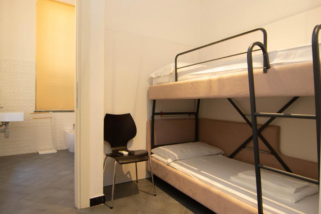 Yha Pisa Italy 3⋆ LA LU COZY ROOMS ≡ Pisa, Italy ≡ Lowest