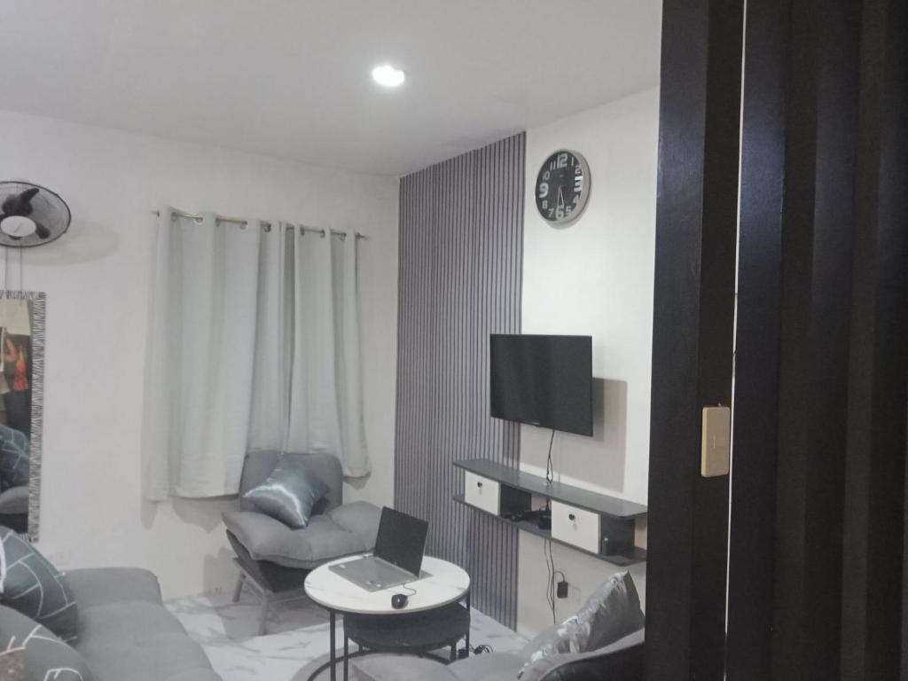 TMD COMFORTABLE TRANSIENT HOUSE IN STO.TOMAS BATANGAS, San Felix ...