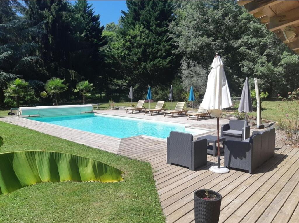 Maison de campagne - 5 chambres, Capdrot (updated prices 2024)