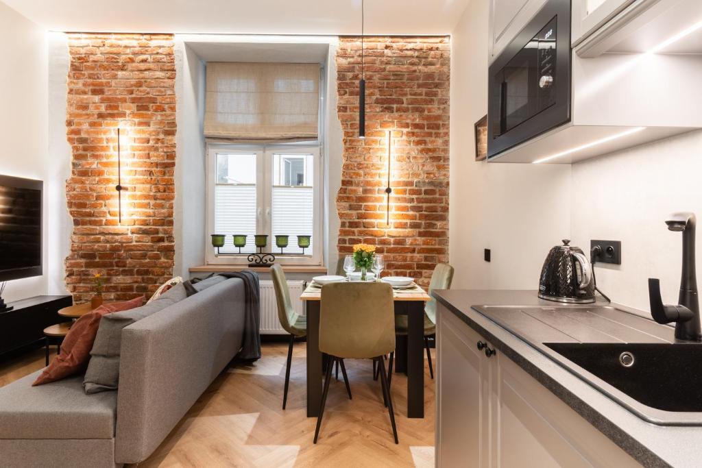 Charm & Comfort Renovated Gem in Old Town Sarego apt B, Krakow (updated ...