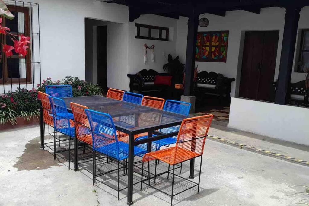 T2-House 10 guests 3 blocks away from central park, Antigua Guatemala ...