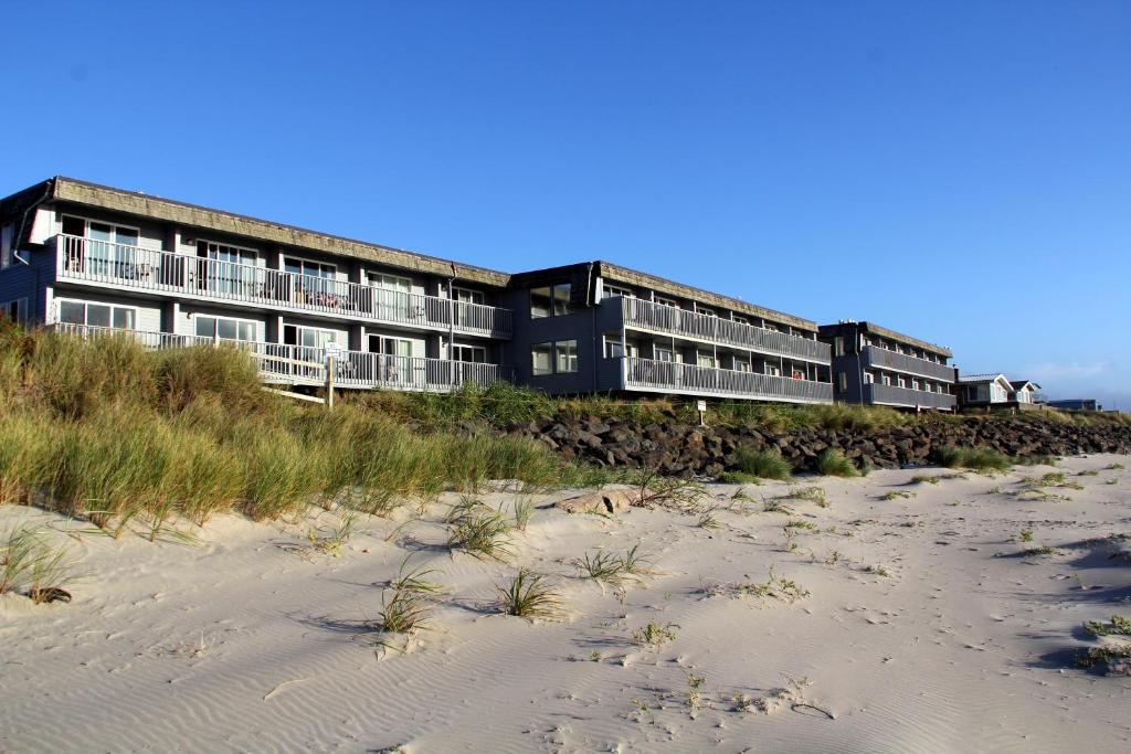 Surfside Resort Rockaway Beach Rockaway Beach Oregon Coast Visitors