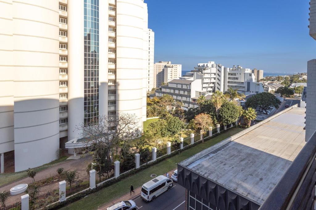 402 Lighthouse Mall - by Stay in Umhlanga, Durban (updated prices 2025)