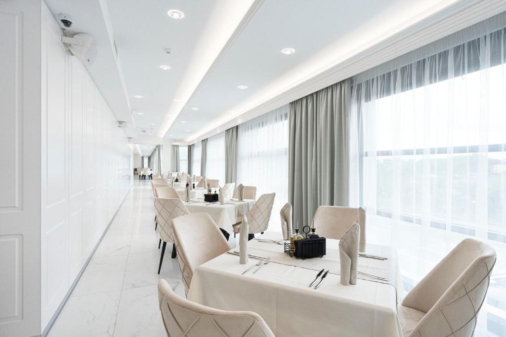 Grand Resort Pavel Banya Medical and SPA EpiCentrum, Pavel Banya ...