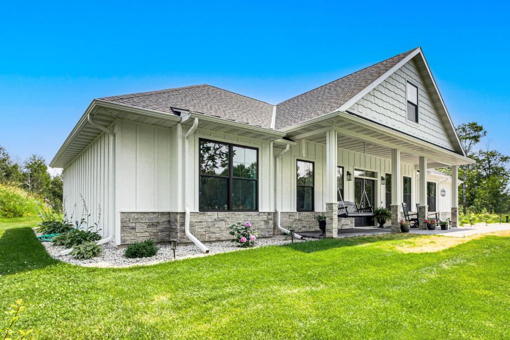 Onamia Vacation Rental about 1 Mi to Mille Lacs Lake!, Isle (updated ...