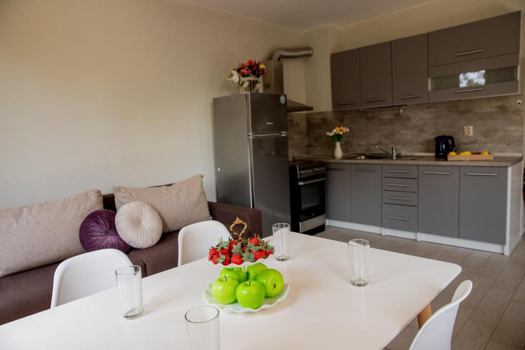 Ramay Studio, Saints Constantine and Helena (precios actualizados 2025)