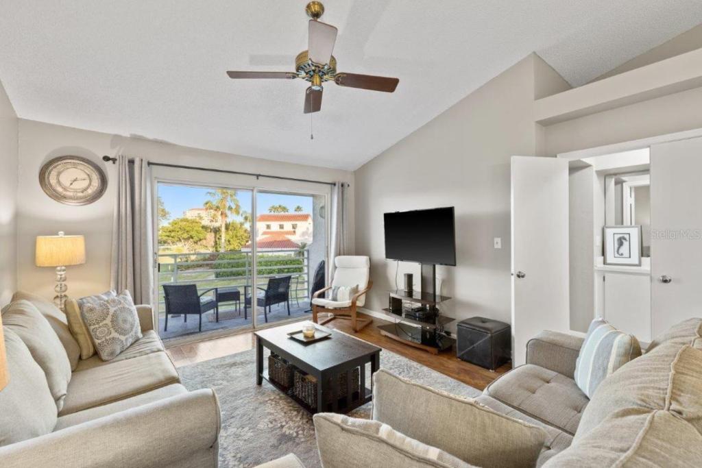 Mermaid Drive Vista Verde East 240, St. Petersburg (updated prices 2026)