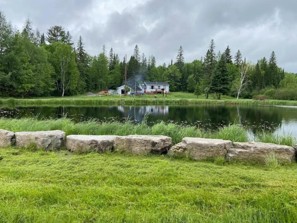 Peaceful and Heavenly Private Water Front Cottage on 100 Acres of ...