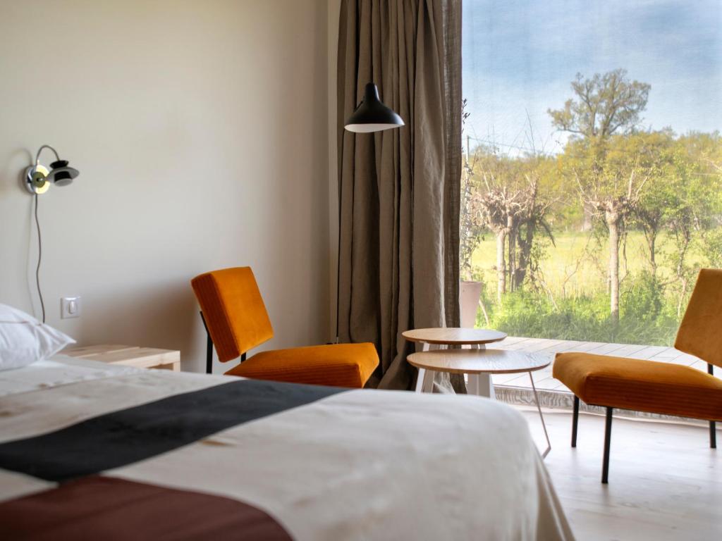 Le Pré Cheval, Ouches (updated prices 2025)