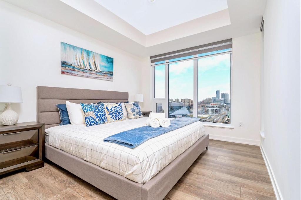Condo Unit with Stunning Views & Amenities, Kitchener (aktualisierte ...