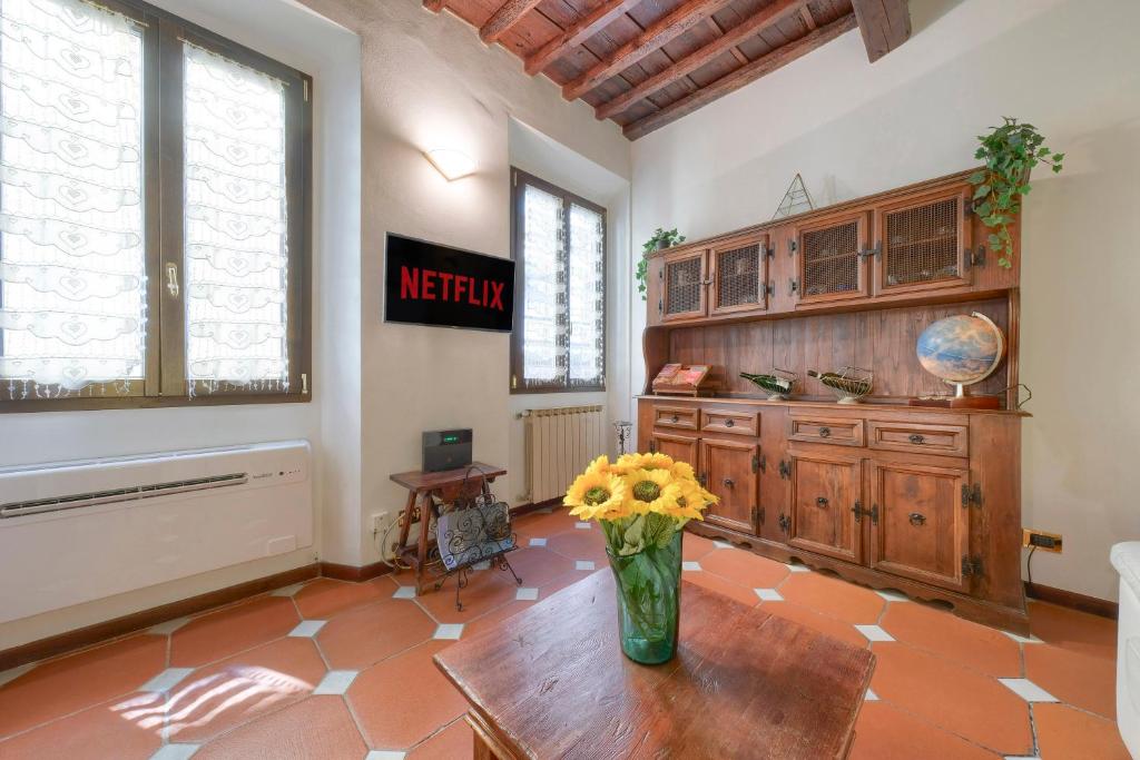 Rustic Medieval House-Dimora Medievale Fiorentina, Florence (updated ...