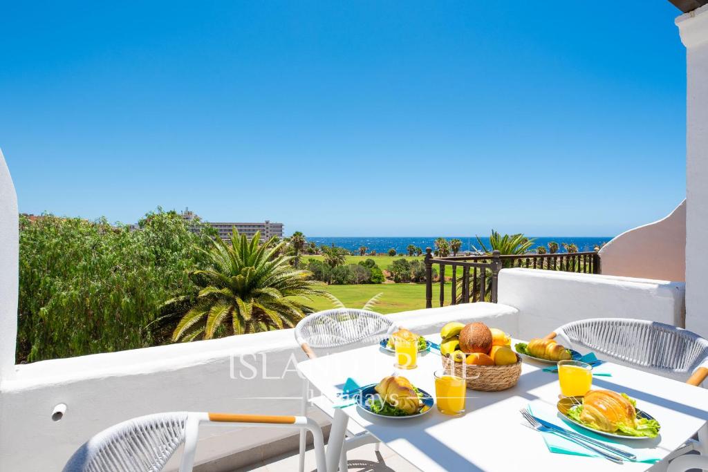 Amazing Sea & Marina Views with Golf Views in Heated Pool Complex AQ846 ...