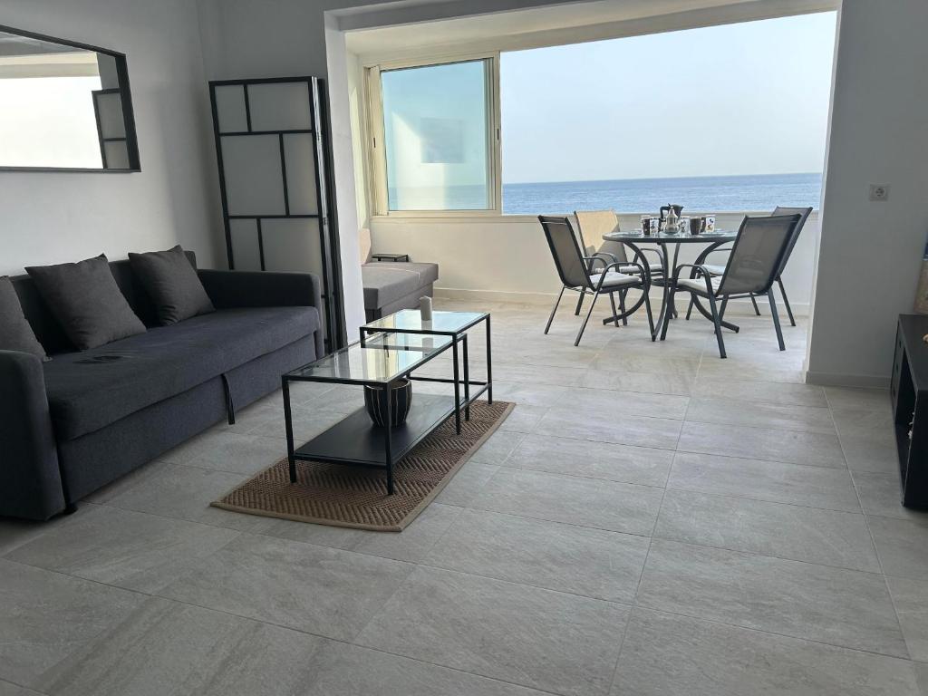 New Beachfront Loft, Marbella (precios actualizados 2026)
