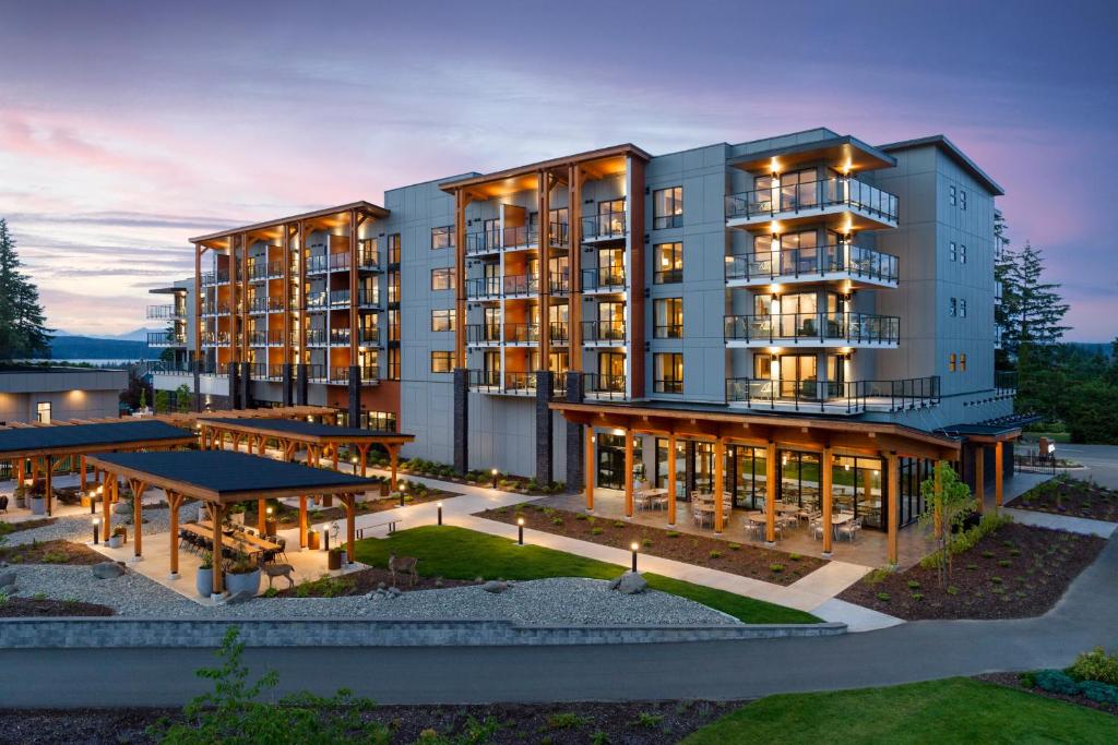 Naturally Pacific Resort, Campbell River (updated prices 2026)