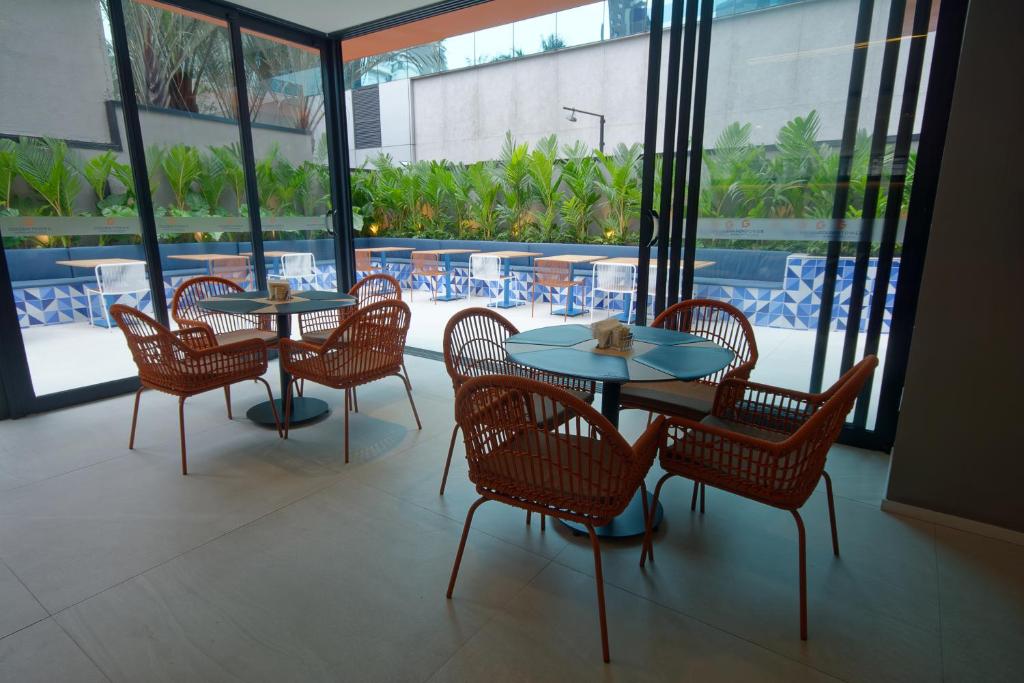 Golden Tower Express Nações Unidas by Fênix Hotéis, São Paulo (preços ...