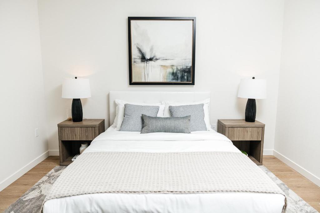 Sunset Studio Gold, Los Angeles (updated prices 2025)