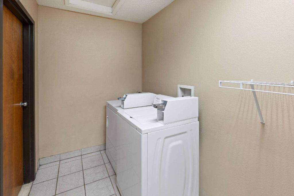 Days Inn by Wyndham Glasgow, Glasgow (updated prices 2025)