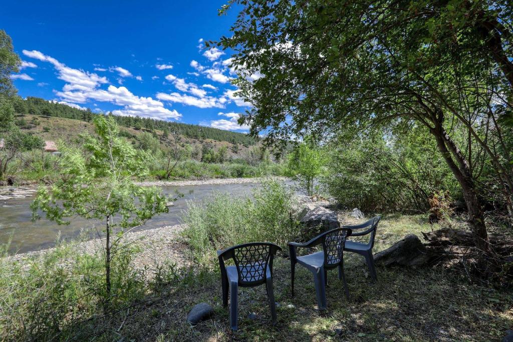 403 Apache Street, Pagosa Springs (updated prices 2025)