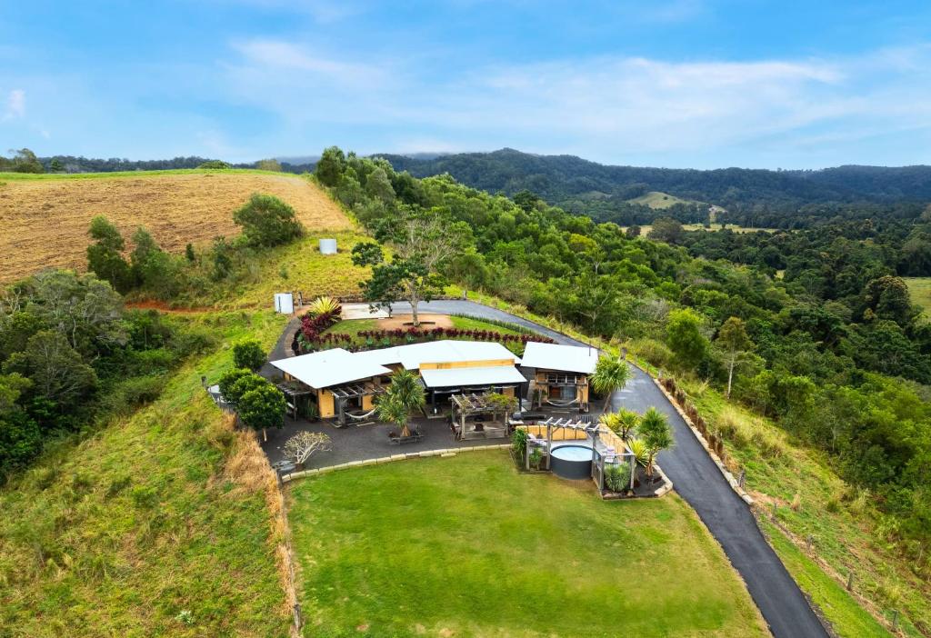 Mayan Farm House and Villas, Noosa Hinterland, Kin Kin (updated prices ...