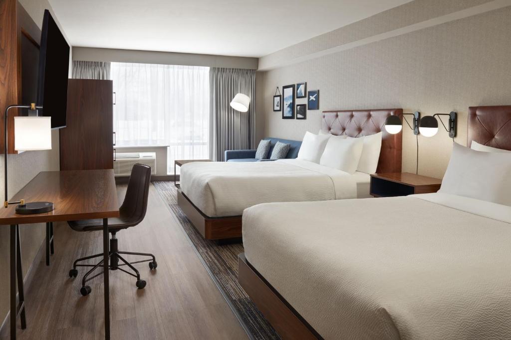 Four Points by Sheraton Point Edward Sarnia, Sarnia (updated prices 2025)