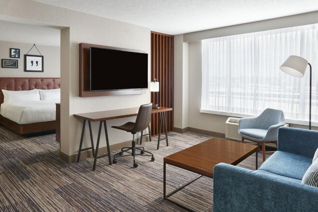 Four Points by Sheraton Point Edward Sarnia, Sarnia (updated prices 2025)