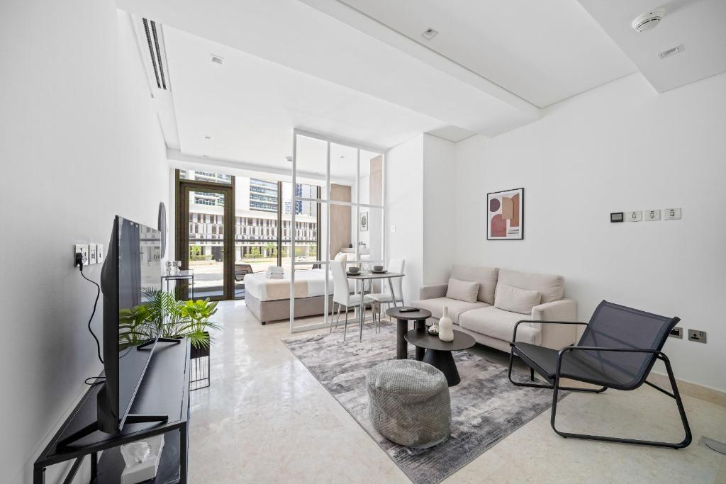 Modern Studio near Dubai Mall, Дубай (актуальные цены 2024 года)