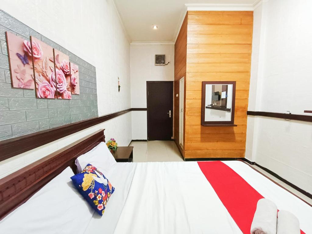 YUTAKA INN Musium Angkut Batu, Batu (updated prices 2025)