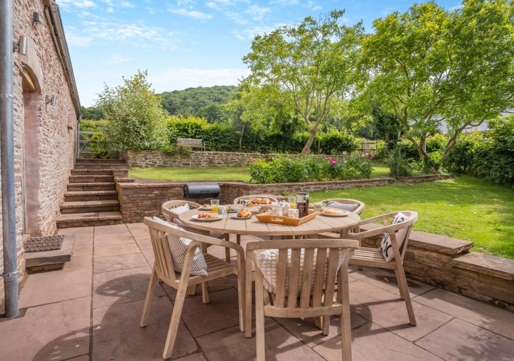 The Cart Shed, Llanrothal (updated prices 2026)