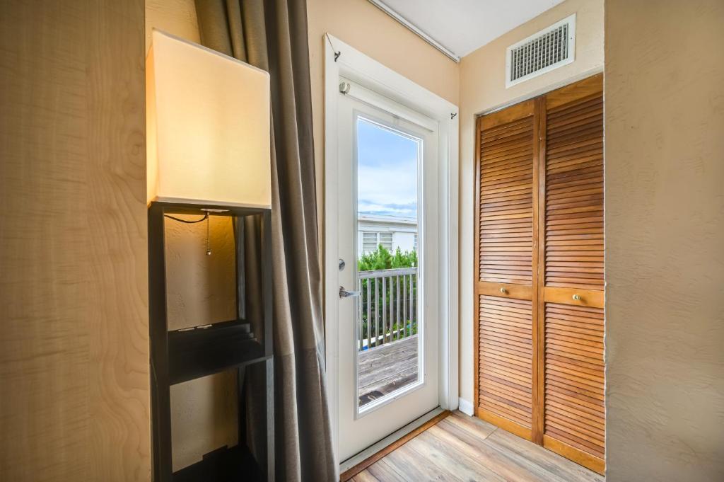 Cleawater Beach Paradise - Monthly Beach Rental, Clearwater Beach ...