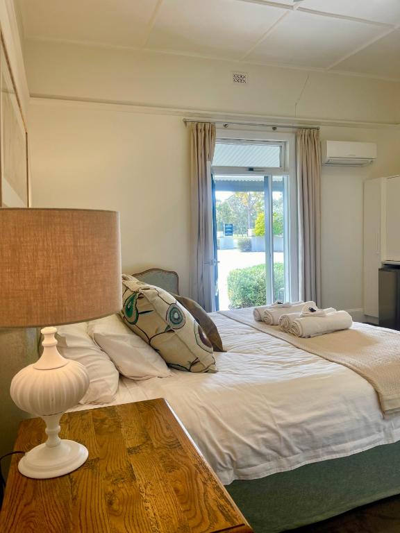 Pirathon Country Estate, Tanunda (updated prices 2025)