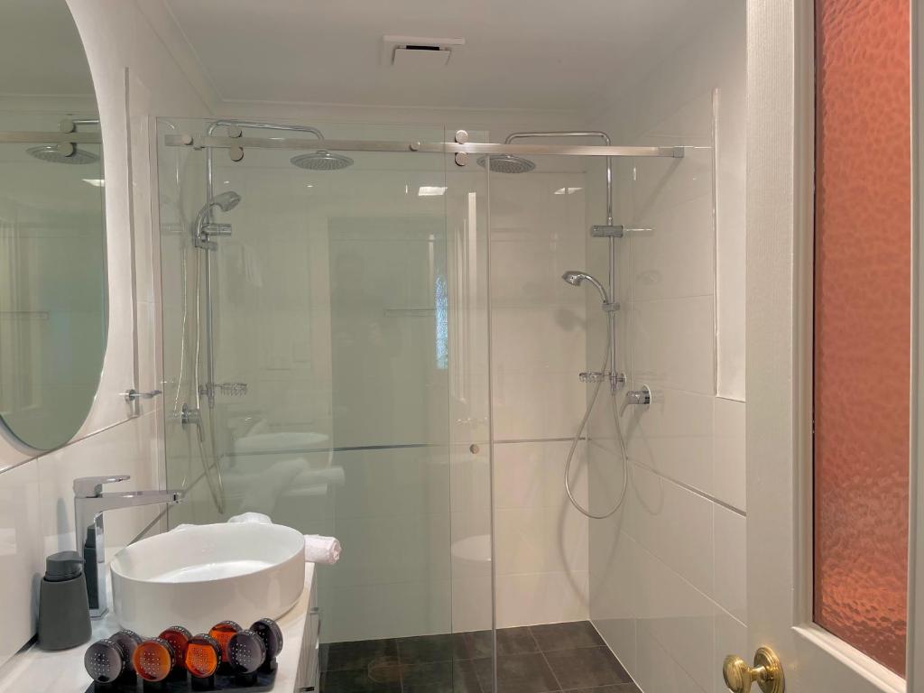 Pirathon Country Estate, Tanunda (updated prices 2025)