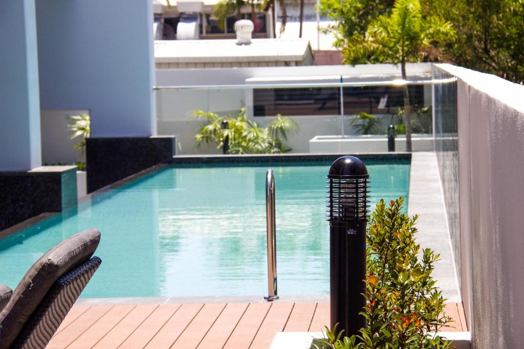 Synergy Broadbeach - Official, Gold Coast (updated prices 2025)