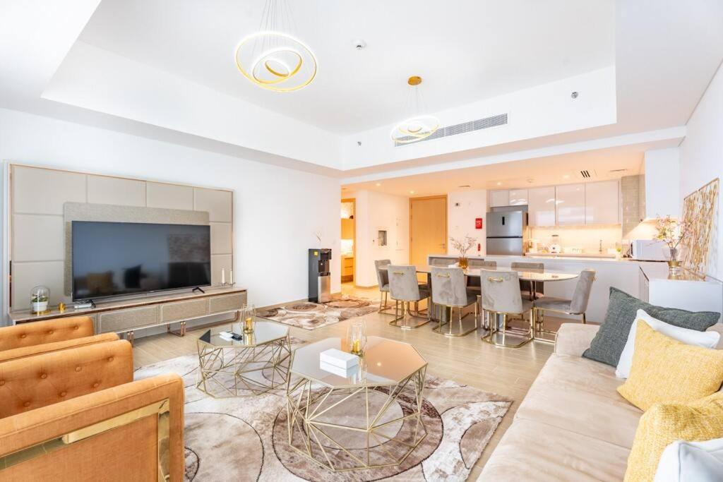 Yas Mayan 2BHK Luxury Stay 404, Abu Dhabi (updated prices 2026)