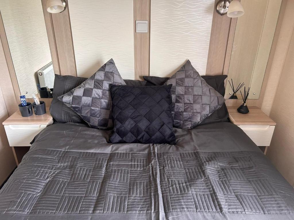 VM Static caravan, Talacre (updated prices 2026)