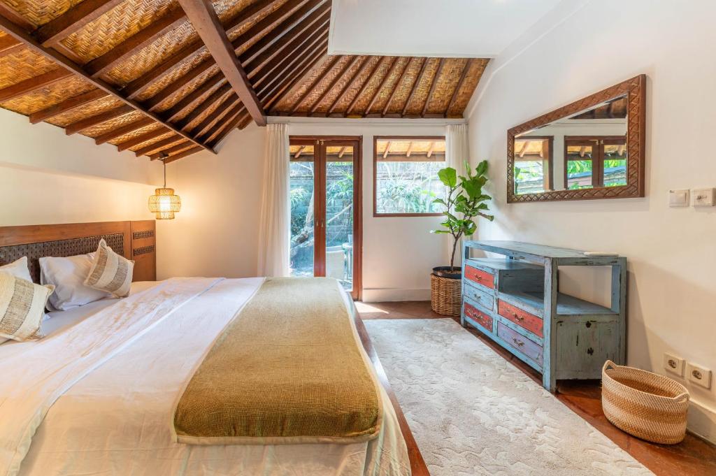 Jungle Wave Villa in Central Seminyak, Seminyak (updated prices 2026)