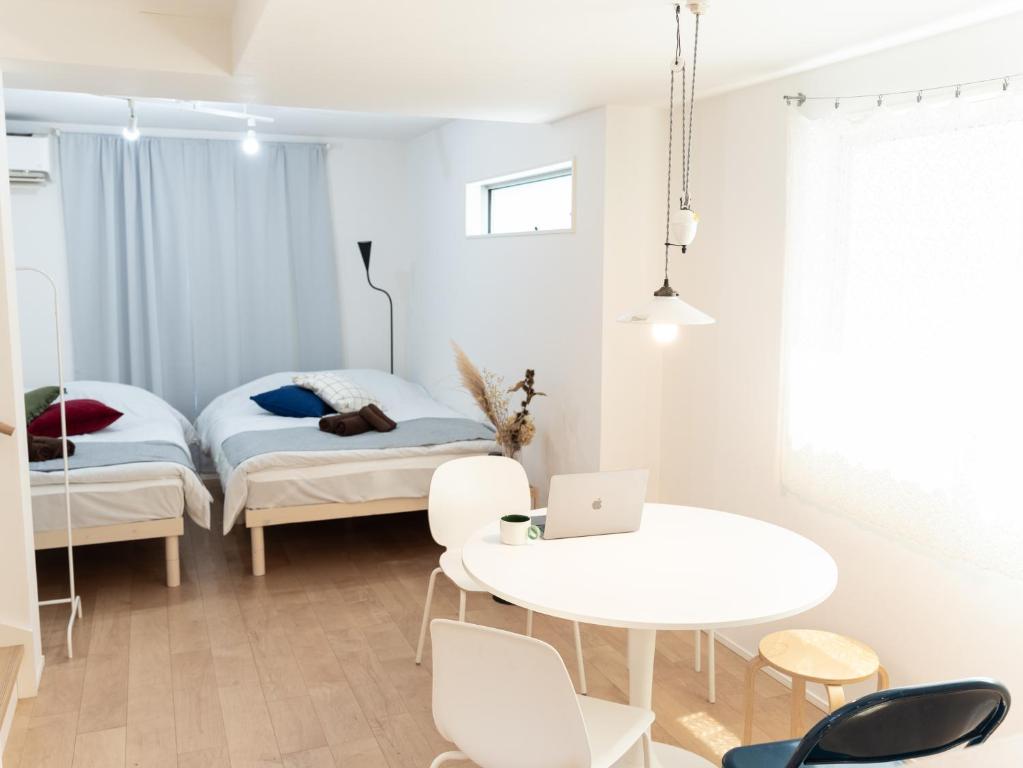 YY House, Tokyo (updated prices 2025)