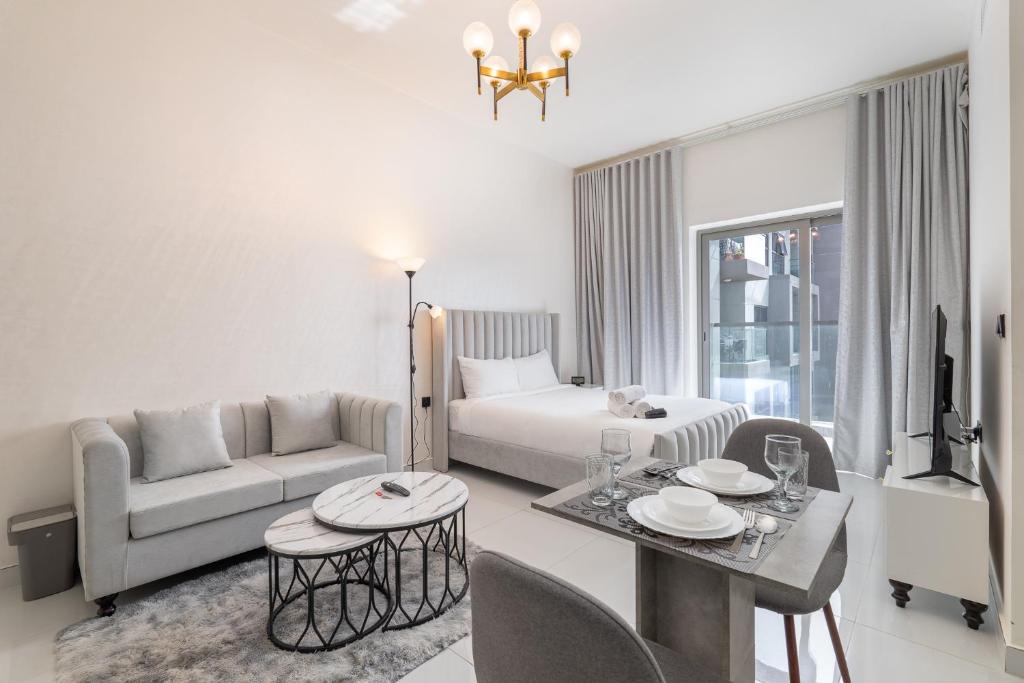 Airy & Classy Studio in International City!, Dubai (updated prices 2025)