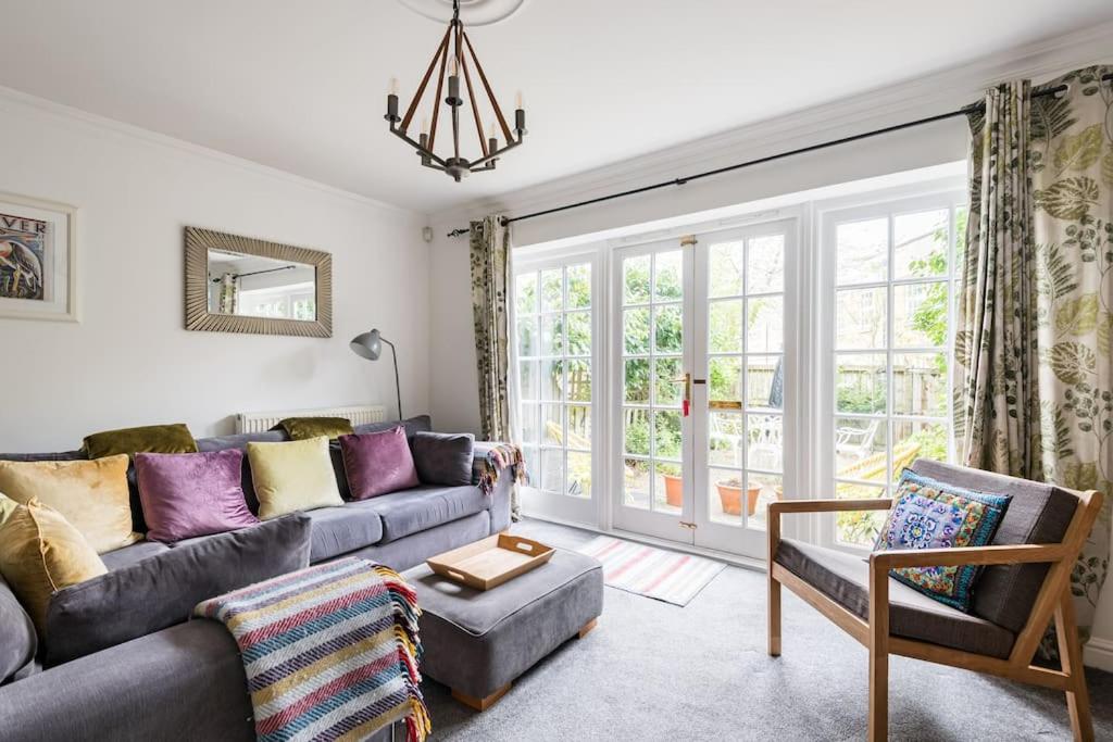 Spacious Stylish House,R/way Museum,Parking,Garden, York (precios ...