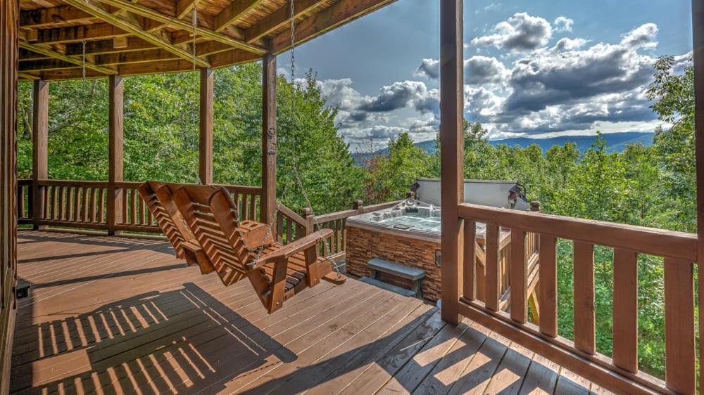 Hot Tub w Stunning Mtn Views FirePit Shuffleboard, Epworth (updated prices 2025)