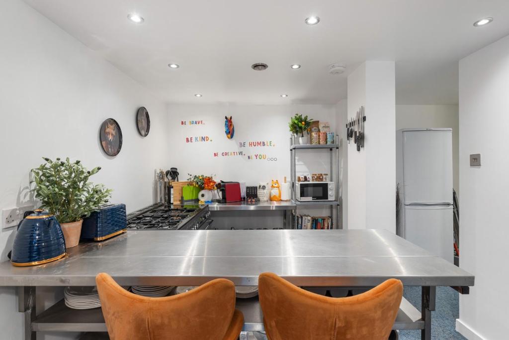 Westminster Classic Massionette, London (updated prices 2026)