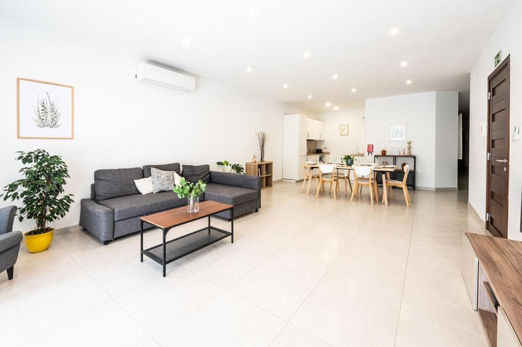 Swieqi Apartment, Is-Swieqi (aktualisierte Preise für 2025)